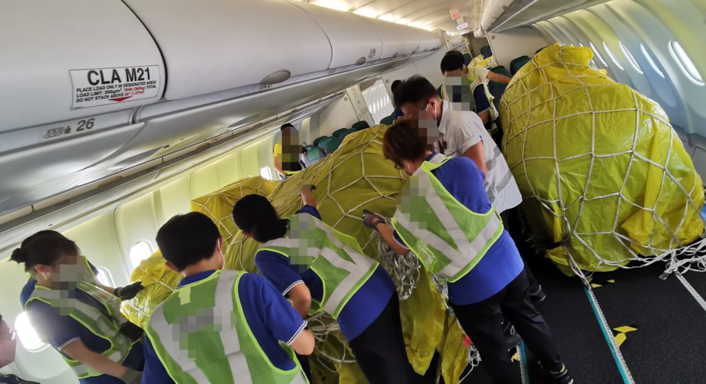 A Look at Cabin-load Cargo Operations - FlyMag.com