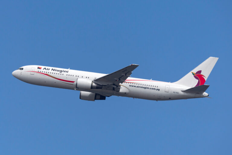 Air Niugini Drops Its 787-8 Dreamliner Order - FlyMag.com