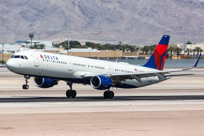 Delta Ground Employee Killed In Tug Crash At Orlando Airport - FlyMag.com